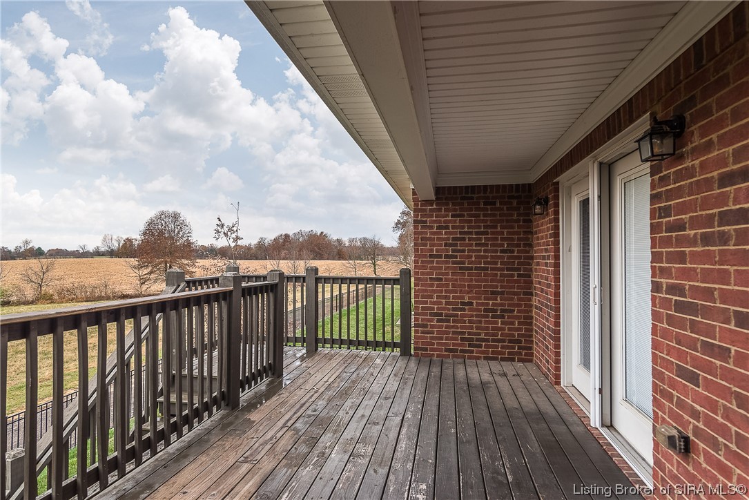 215 Liam Noble Circle, Sellersburg, IN 47172 - SOLD LISTING | MLS ...